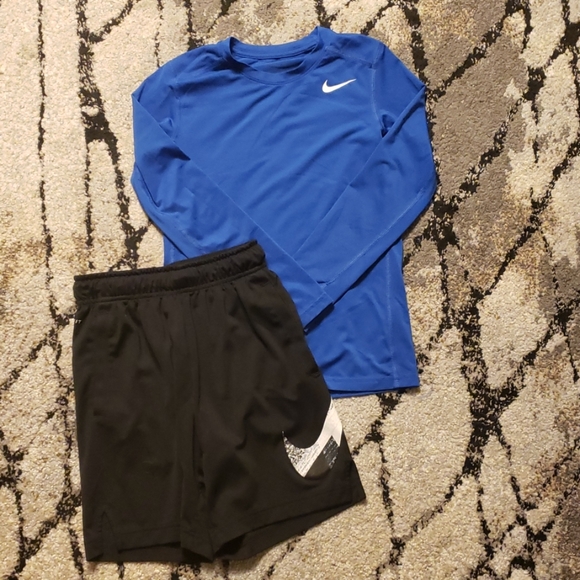 Nike | Matching Sets | Boys Nike Bundle Sm | Poshmark